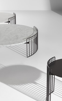 Harpe: living spaces round coffee table | Bonaldo