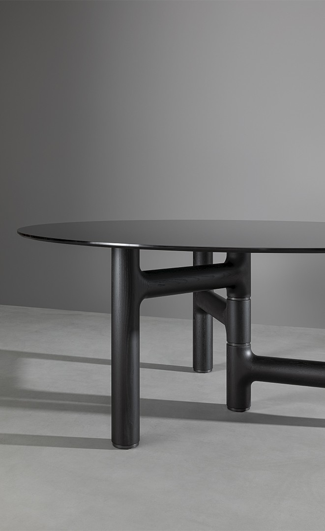 Pivot: cross leg dining table | Bonaldo